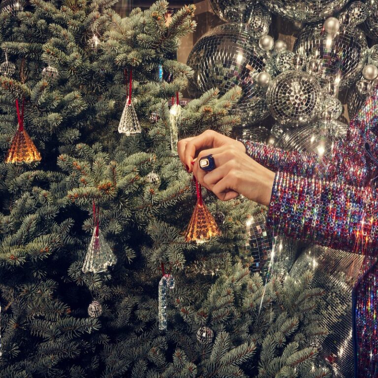 Коледна украса Annual Ornament 2022 Gold от Baccarat